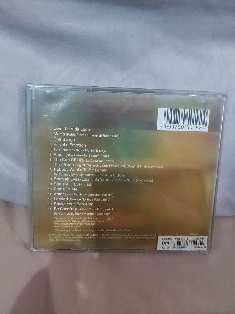 THE BEST OF RICKY MARTIN 2001 CD / VCD SONY MUSIC ORIGINAL AUTHENTIC SWEAR IT A/ WESTLIFE, Musik ...