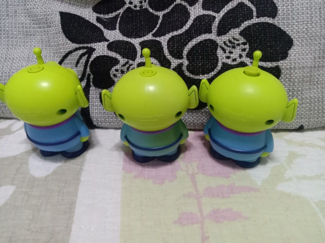 TOY STORY, THREE EYES ALIEN FIGURES, SET OF 3, 4-5 INCHES on Carousell