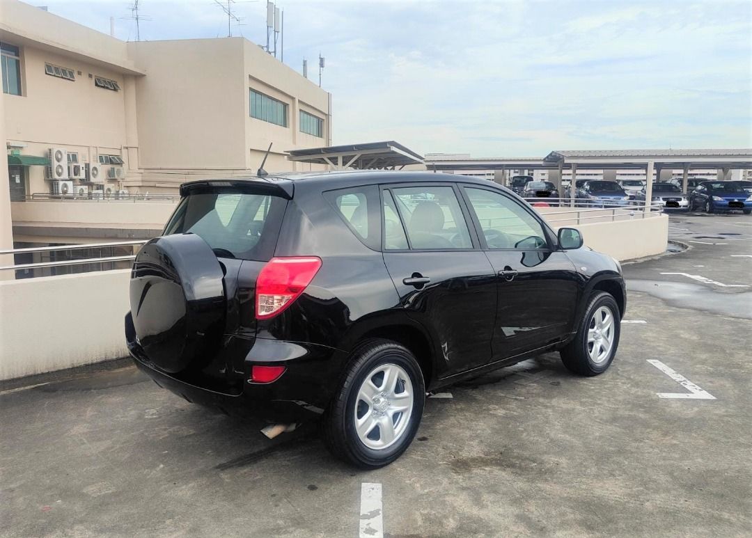 Toyota RAV4 2.4A X Auto, Cars, Used Cars on Carousell