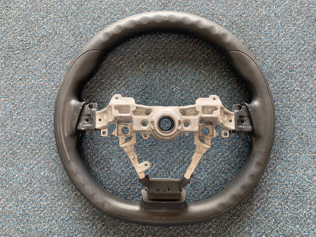 Toyota Wish Steering Wheel, Car Accessories, Accessories on Carousell