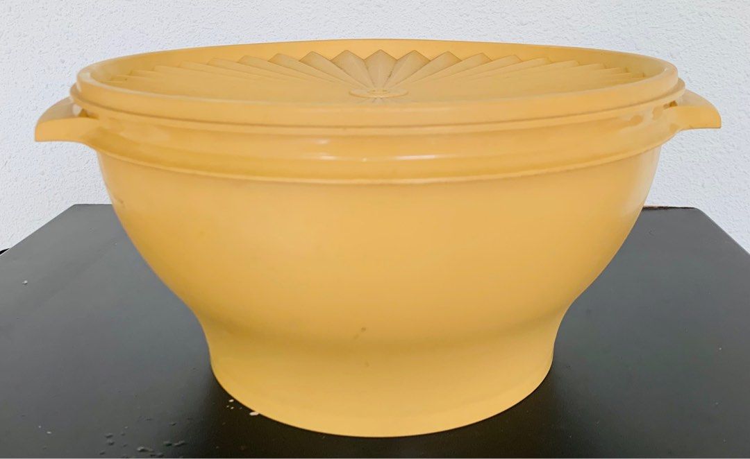 Tupperware Large Container, Furniture & Home Living, Kitchenware ...