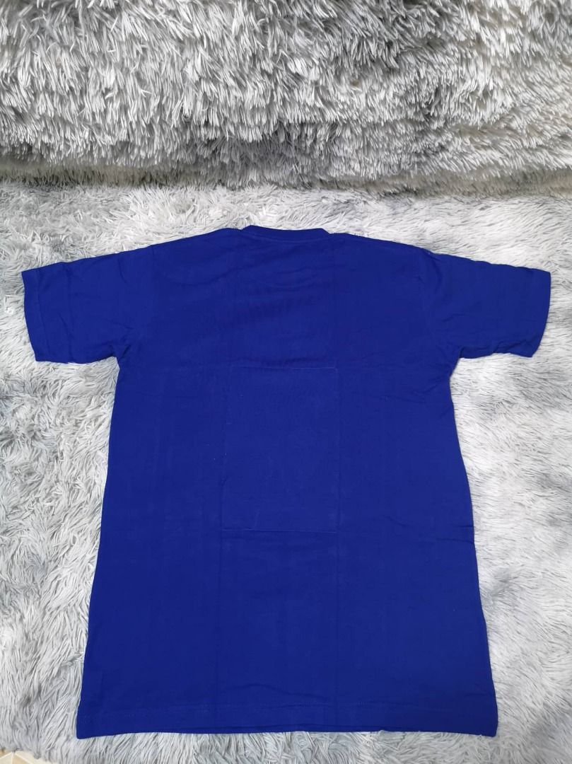 Uniqlo Plain Blue T-Shirt, Men's Fashion, Tops & Sets, Tshirts & Polo Shirts on Carousell