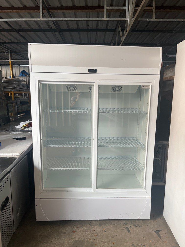 Upright glass display chiller, TV & Home Appliances, Kitchen Appliances ...
