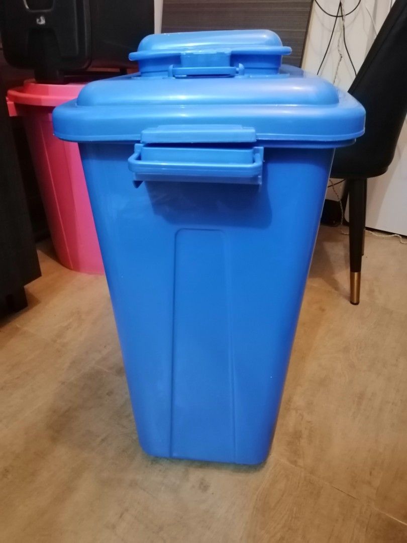 USED Blue Orocan Quadro Slim Utility Container on Carousell