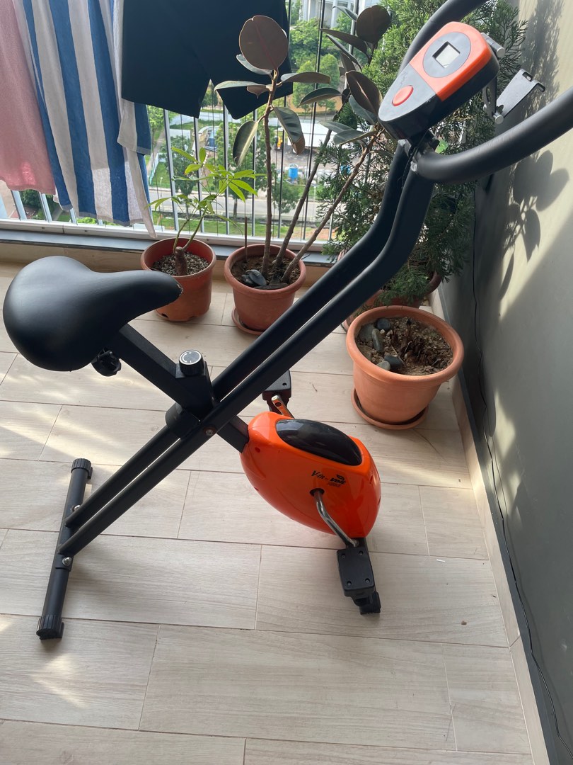 Exercise Bike, foldable, light & space saving, Sports Equipment ...