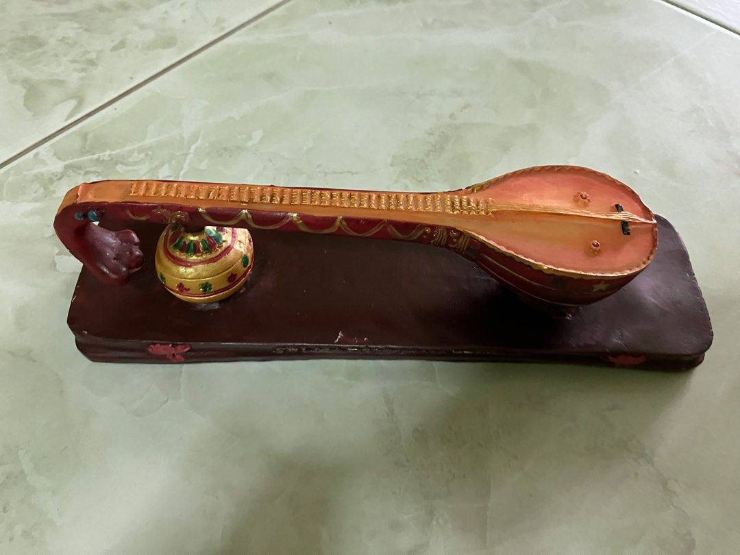 Veenai display piece, Hobbies & Toys, Memorabilia & Collectibles ...