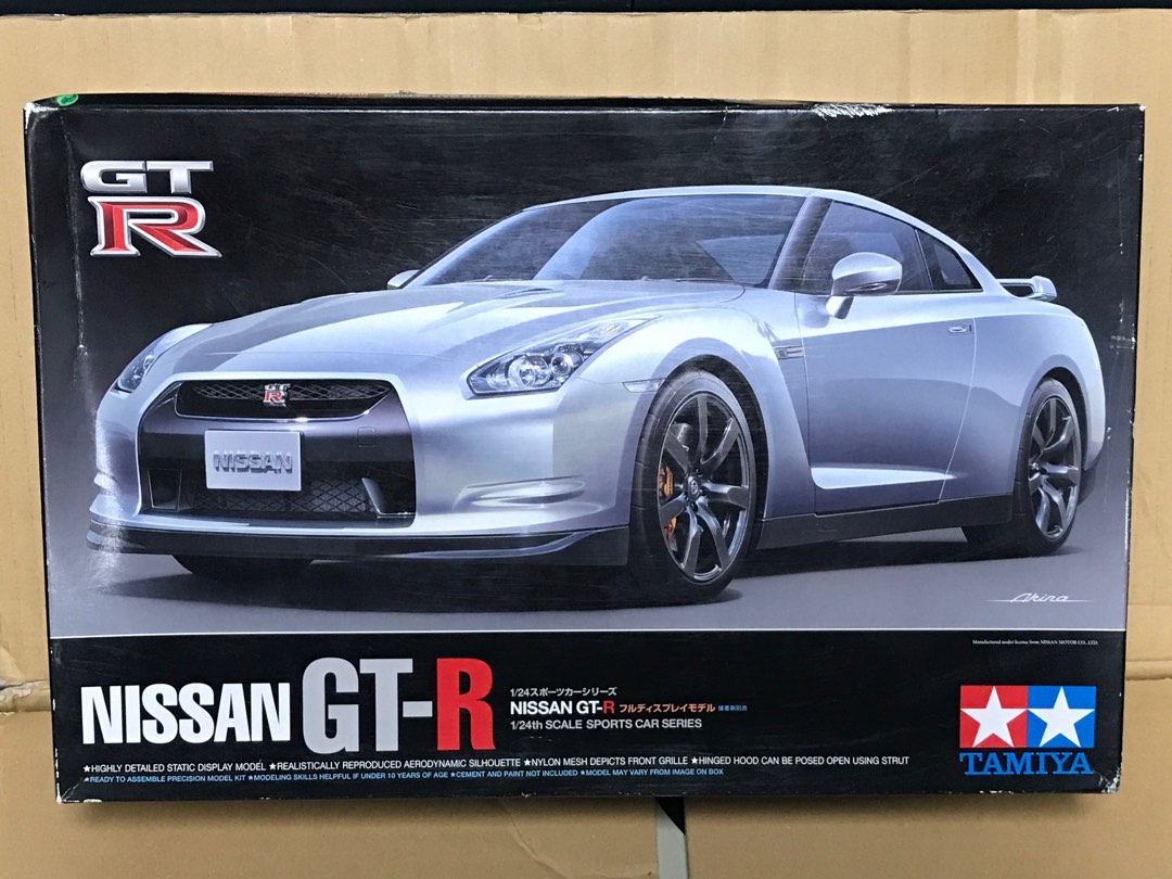 1/24 Nissan GT-R Tamiya R35 GTR Skyline model kit, 興趣及遊戲, 玩具 & 遊戲類 ...
