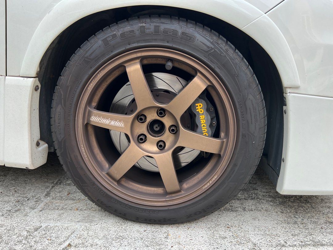 18’ TE37 SAGA 淨鈴, 汽車配件, 車軚 - Carousell