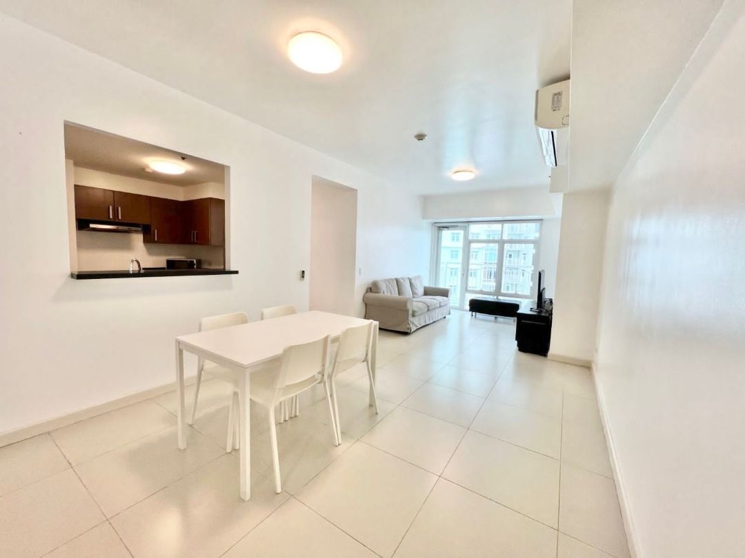 3BR Unit For Sale in Two Serendra Red Oak Tower, Property, For Sale ...