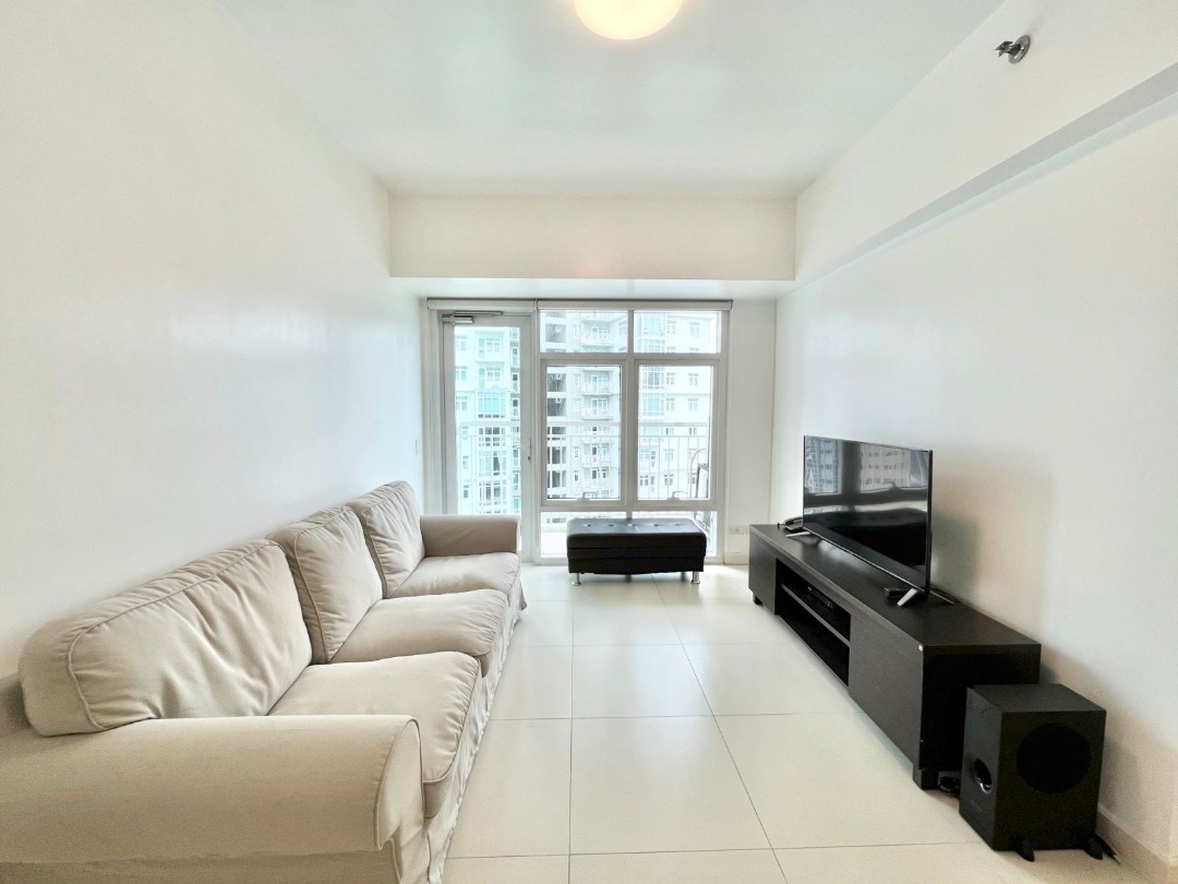3BR Unit For Sale in Two Serendra Red Oak Tower, Property, For Sale, Apartments & Condos on ...