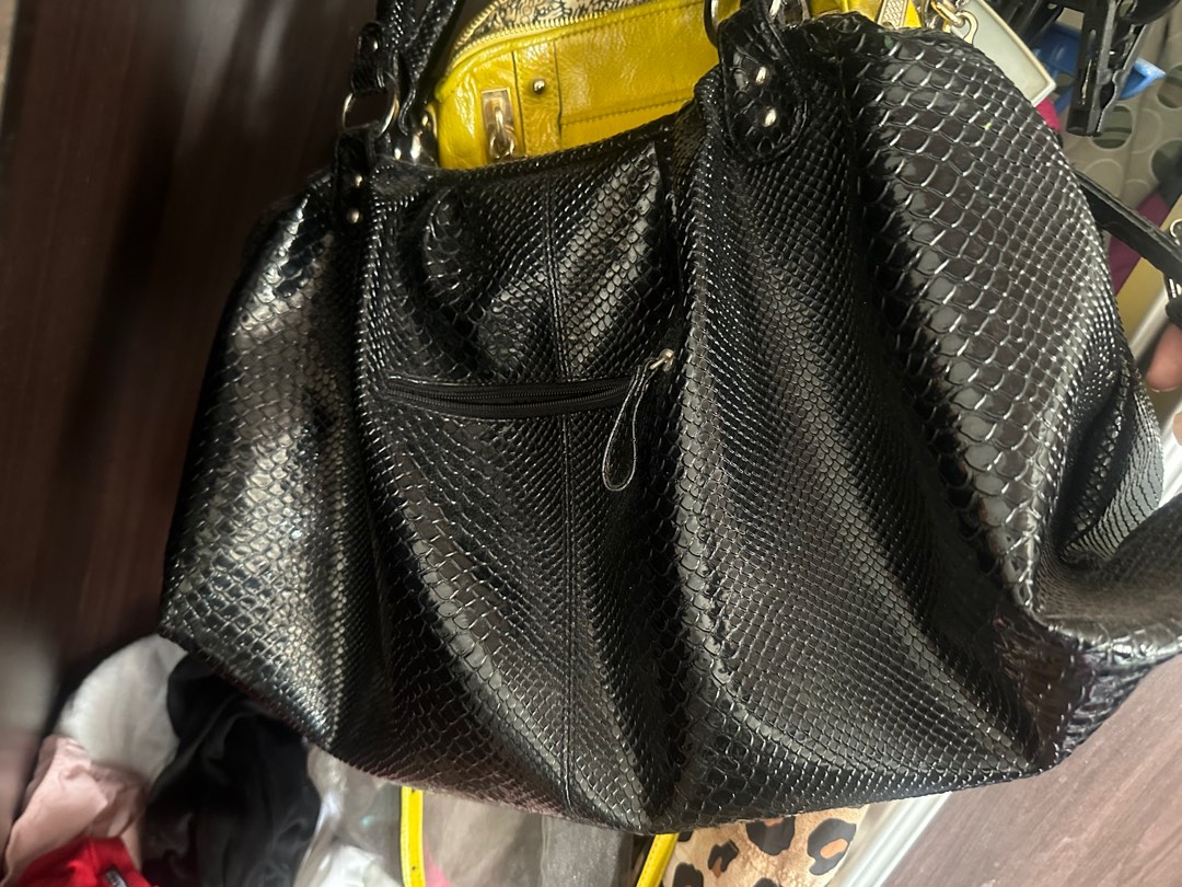 anne klein bag, Women's Fashion, Bags & Wallets, Shoulder Bags on Carousell