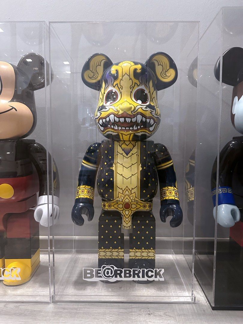 Bearbrick 1000% Acrylic display case, Hobbies & Toys, Toys & Games on ...