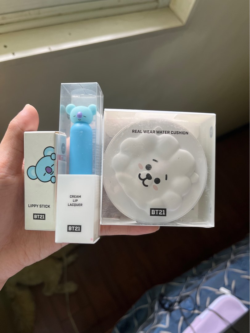 BTS BT21 x VT cosmetics makeup set on Carousell