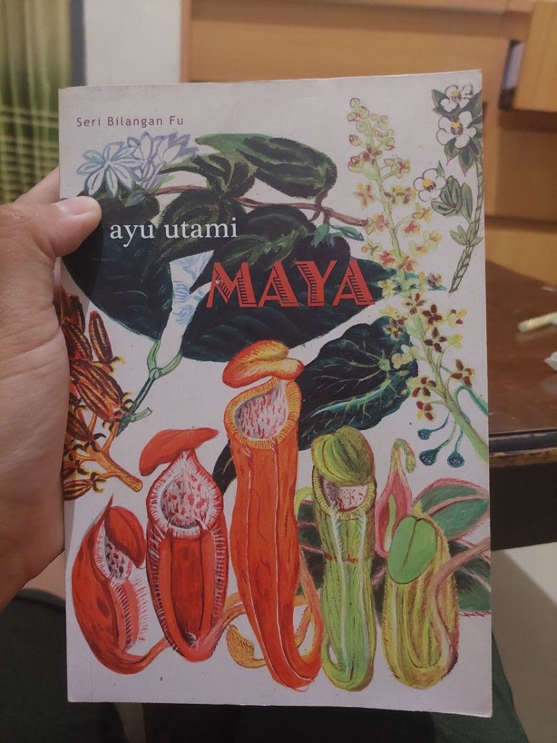 Buku Ayu Utami - Larung, Saman, Siparasit Lajang, Maya, Buku & Alat ...