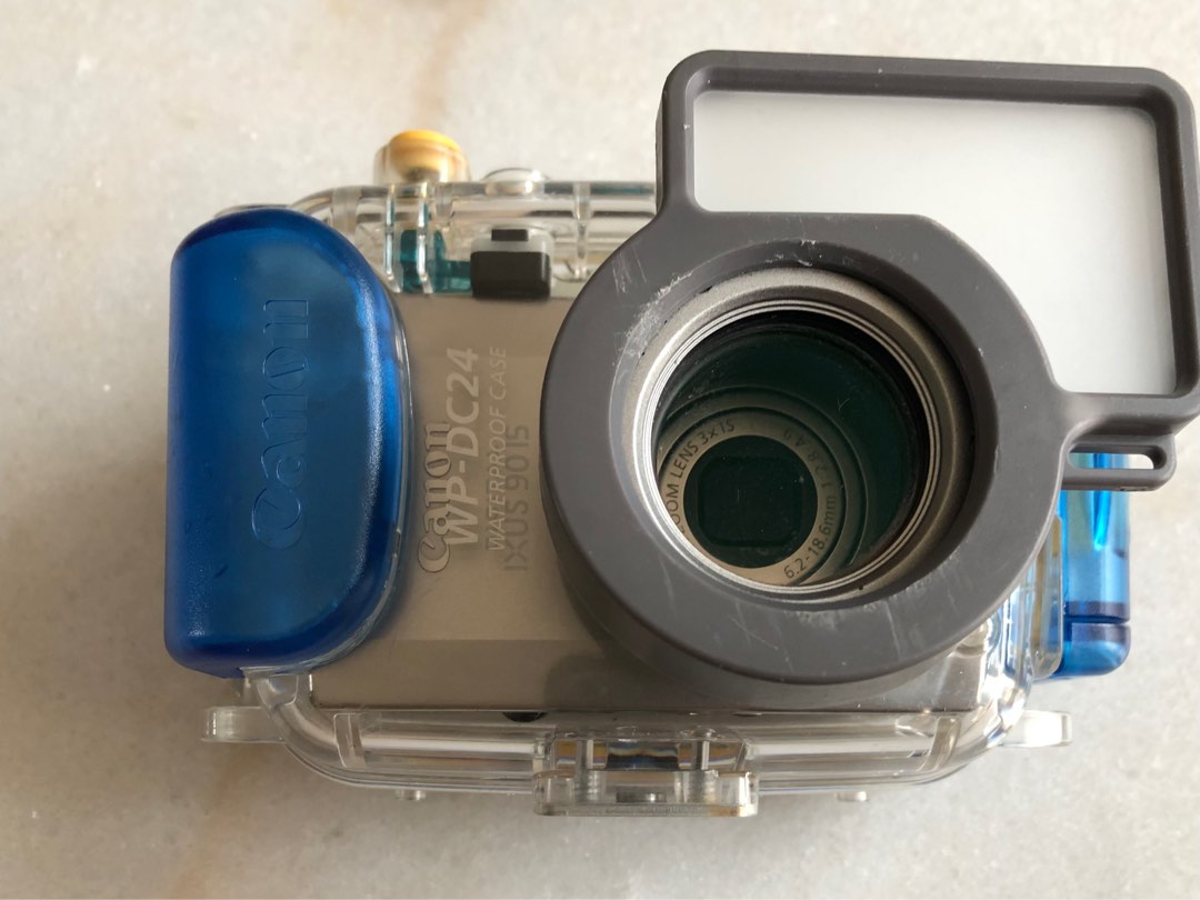 Canon IXUS with waterproof case, Photography, Cameras on Carousell