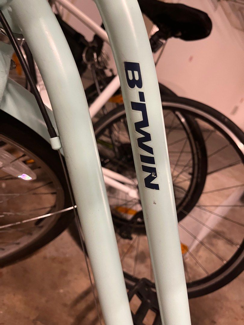 Btwin City Bike Elops 120 with Basket, Sports Equipment, Bicycles ...