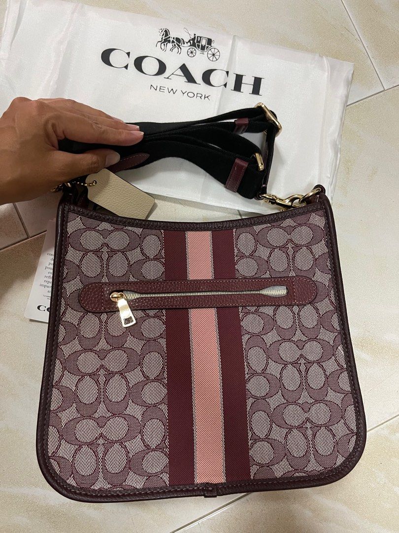 COACH Dempsey File Bag Signature Jacquard with Stripe, Women's Fashion ...