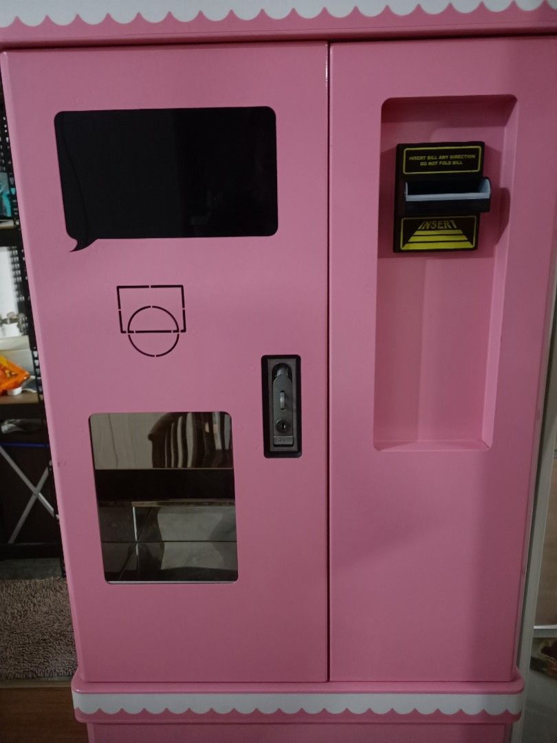Coin Changing Machine, Hobbies & Toys, Toys & Games on Carousell