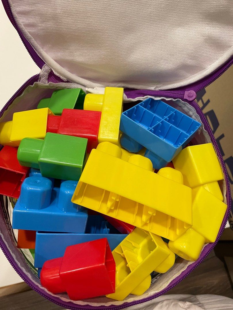 Crayons Building Blocks, Hobbies & Toys, Toys & Games on Carousell