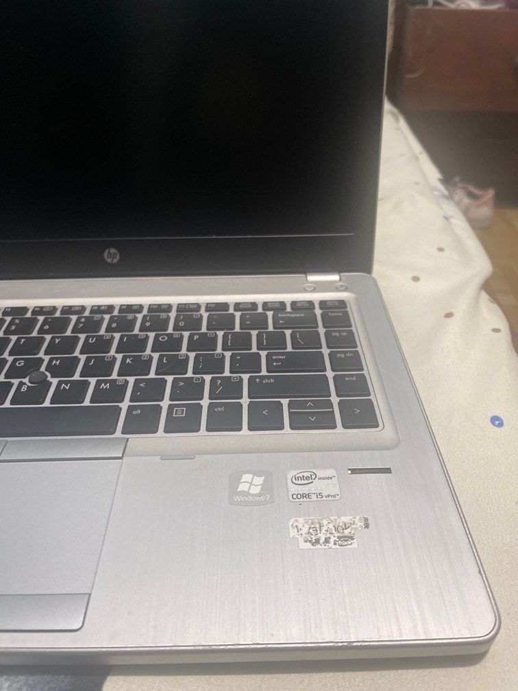 Defective laptops HP AND LENOVO on Carousell