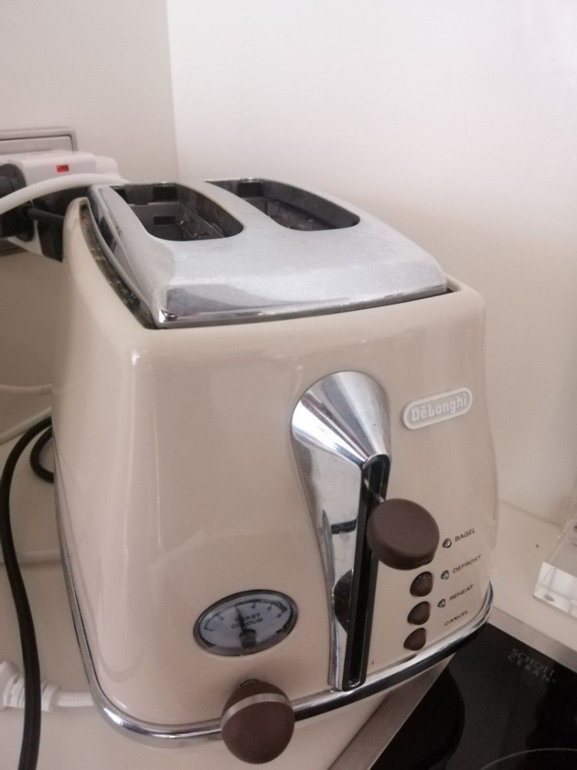 Delonghi Toaster, TV & Home Appliances, Kitchen Appliances, Ovens ...