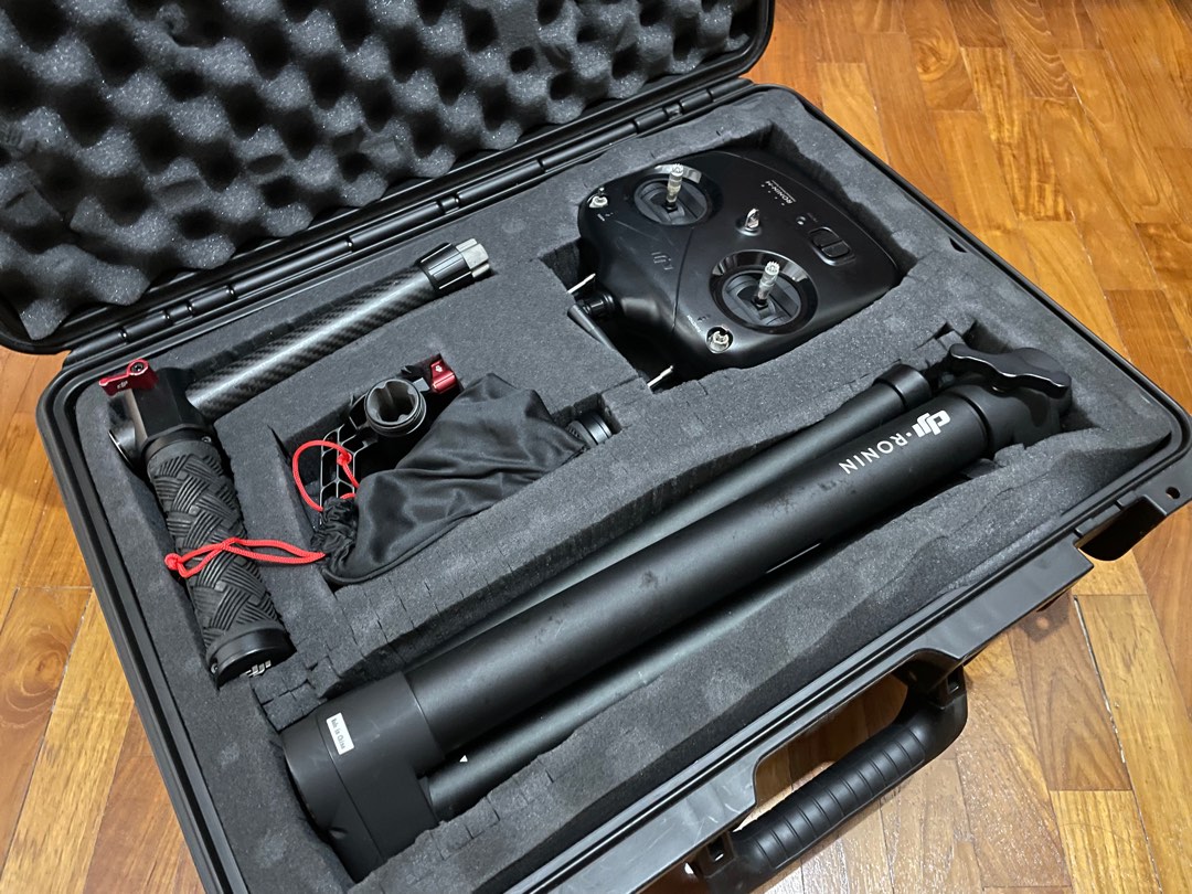 DJI ronin M, Photography, Photography Accessories, Gimbals ...