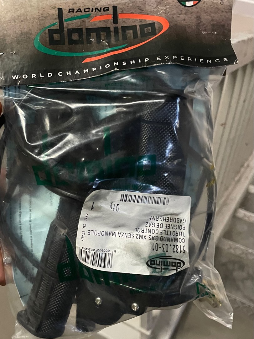 domino fast throttle, Motorcycles, Motorcycle Accessories on Carousell