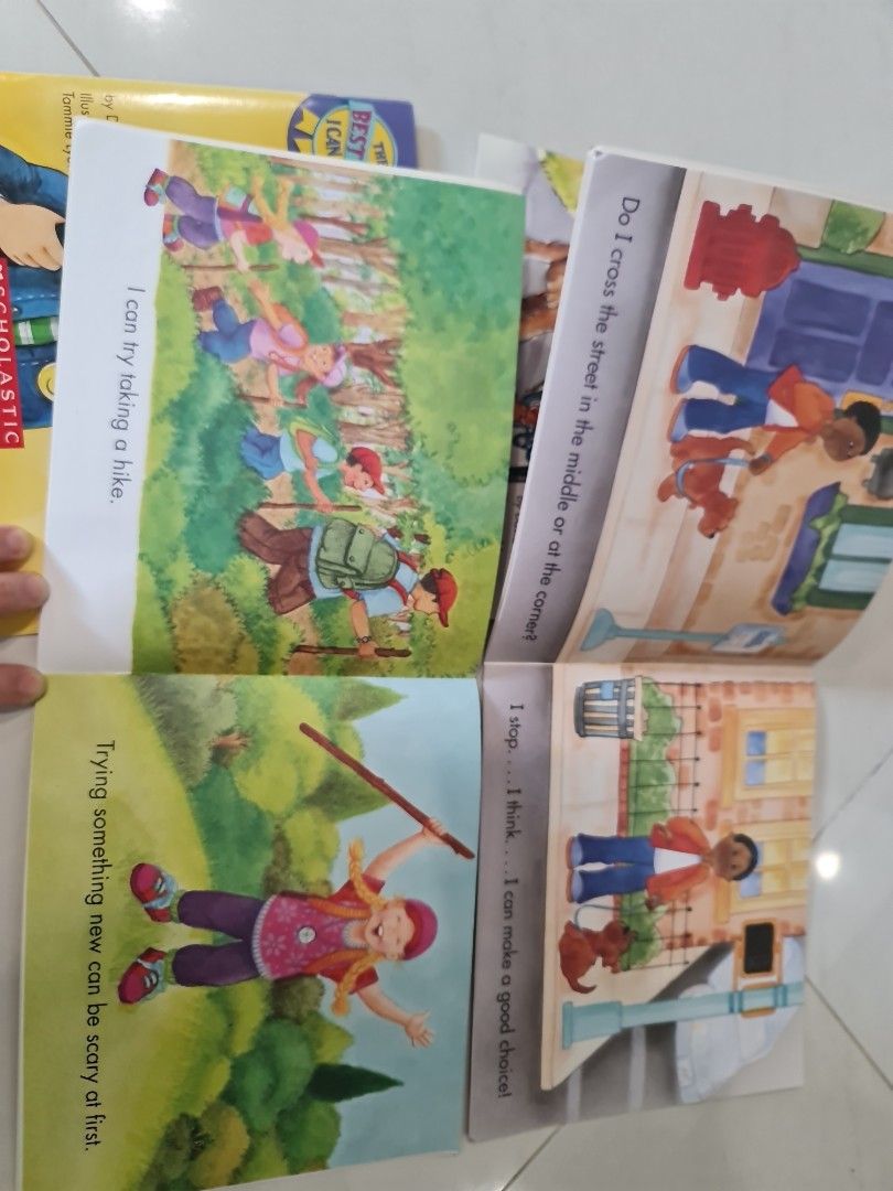 Early readers books, Hobbies & Toys, Toys & Games on Carousell