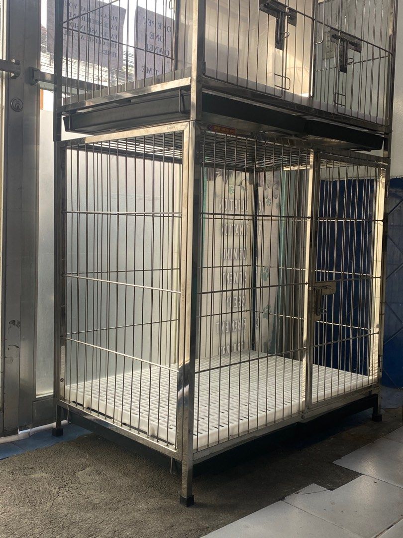 Grooming cages on Carousell