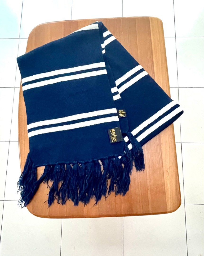 Harry Potter scarves, Hobbies & Toys, Memorabilia & Collectibles, Fan ...