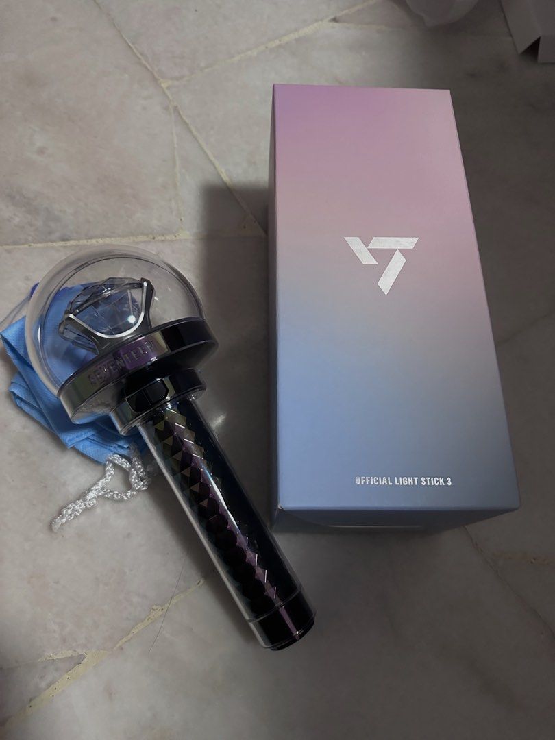 [INSTOCKS | SVT LIGHT-STICK VER 3], Hobbies & Toys, Memorabilia ...
