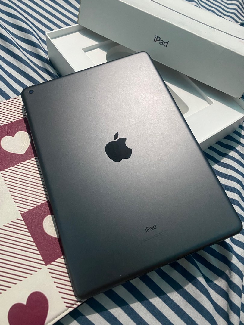 Ipad 9th Generation, Mobile Phones & Gadgets, Tablets, iPad on Carousell