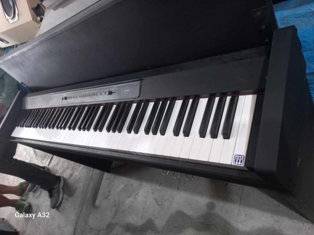 Korg LP-350 Weighted 88-Key Digital Piano, Hobbies & Toys, Music ...