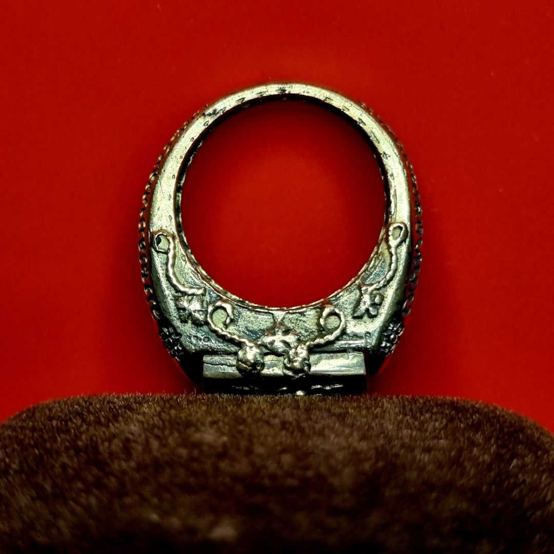 Kruba Wang Sacred Ring BE 2510, Hobbies & Toys, Memorabilia & Collectibles, Vintage Collectibles ...