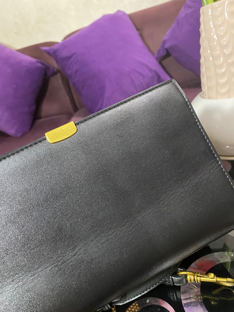 Latem structured bag, Women's Fashion, Bags & Wallets, Cross-body Bags ...