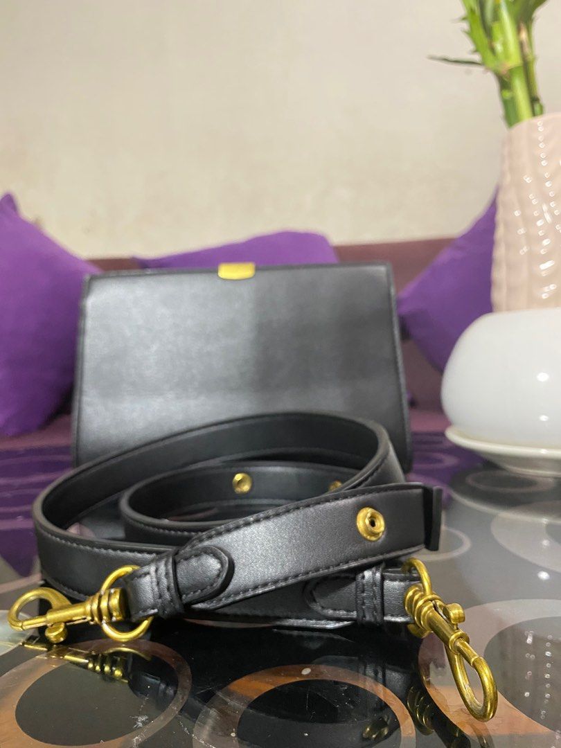 Latem structured bag, Women's Fashion, Bags & Wallets, Cross-body Bags ...