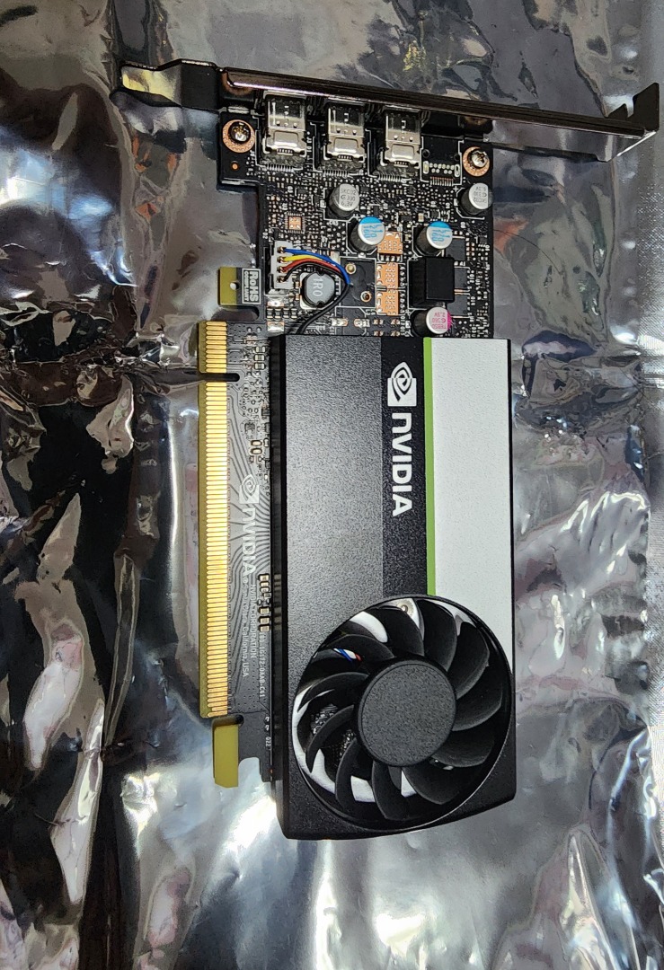 Leadtek NVIDIA T400 4GB (Brand New), Computers & Tech, Parts ...