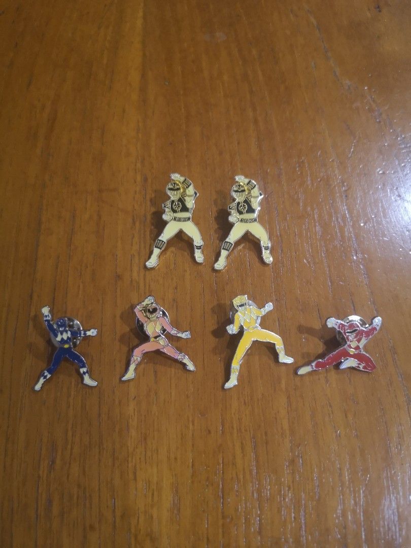 Lot of Vintage Mighty Morphin Power Ranger pin badges, Hobbies & Toys ...