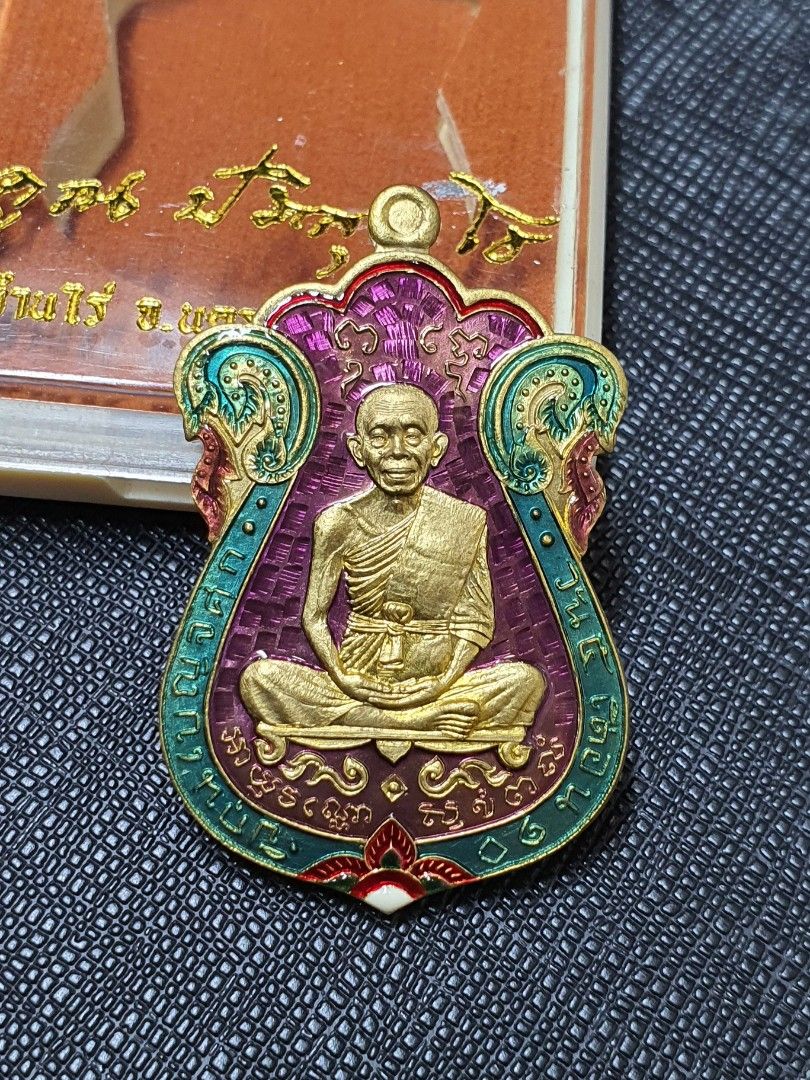 Lp Koon Sema Leuan Samanasak Thai Amulet, Hobbies & Toys, Memorabilia ...