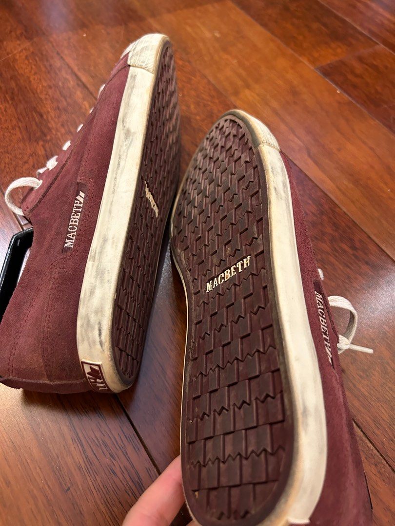 Macbeth sepatu sneakers, Fesyen Pria, Sepatu , Sneakers di Carousell