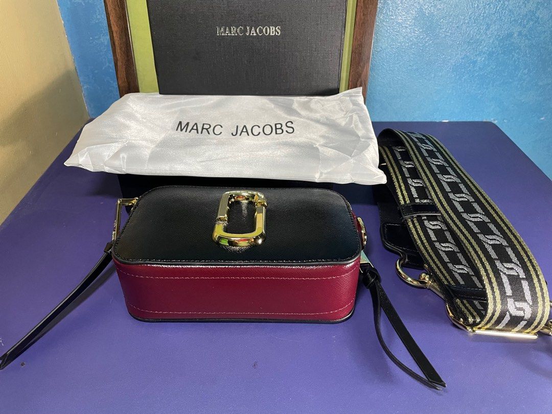 Mar Jacobs Snapshot on Carousell