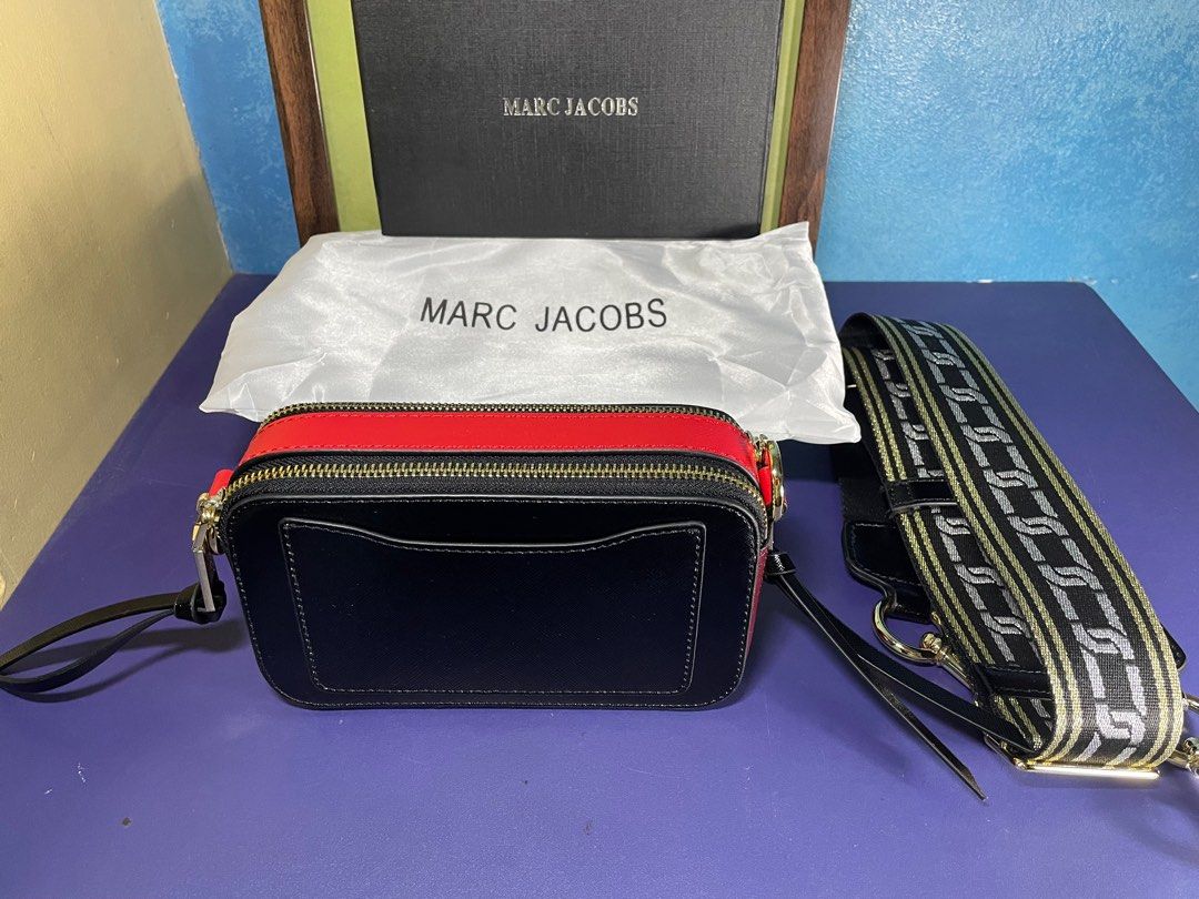 Mar Jacobs Snapshot on Carousell