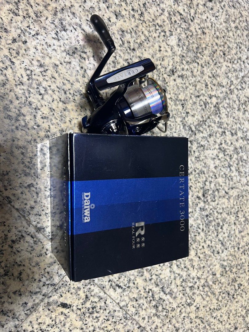 Daiwa Certate 3000 (1st Generation & Non-mag seal), Sports Equipment, Fishing on Carousell