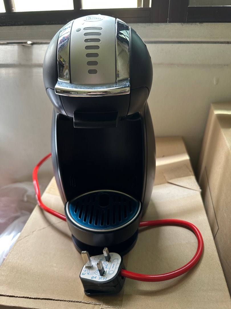Nescafé dolce gusto type 9771, TV & Home Appliances, Kitchen Appliances ...