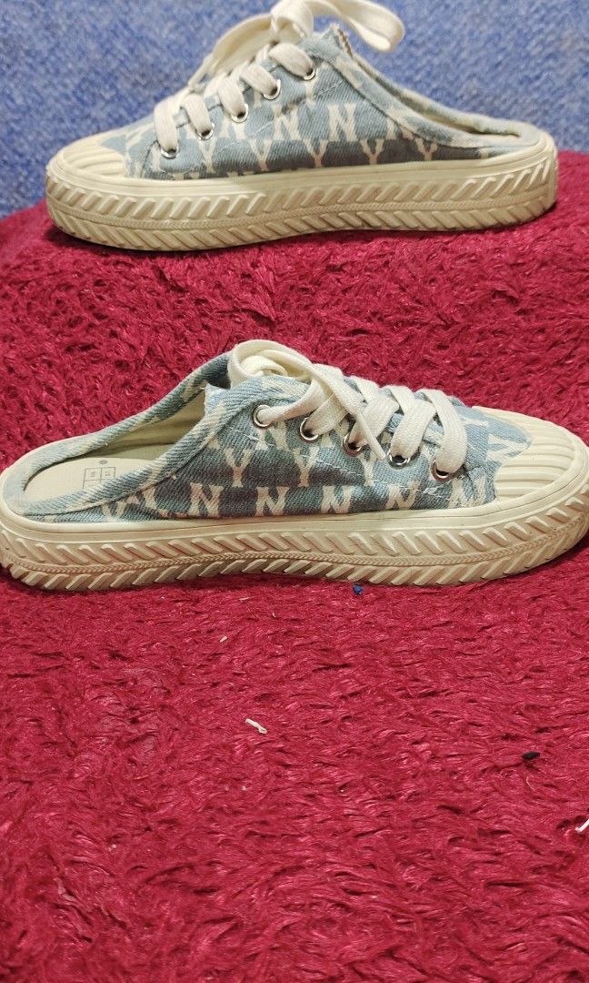 NY MLB sepatu Prelove Second Branded Super Duper Keren Kece Baday dan ...