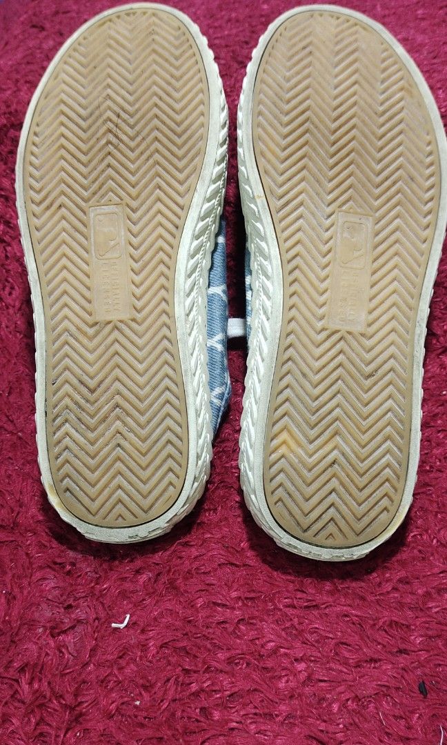 NY MLB sepatu Prelove Second Branded Super Duper Keren Kece Baday dan ...