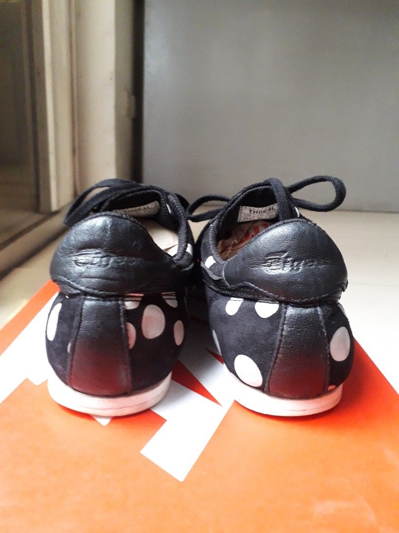 Onitsuka tiger Tai chi, Men's Fashion, Footwear, Sneakers on Carousell