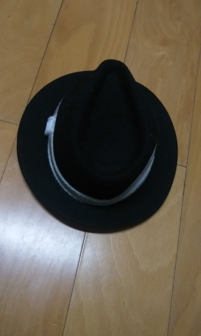 ORIGINAL FEDORA HAT on Carousell