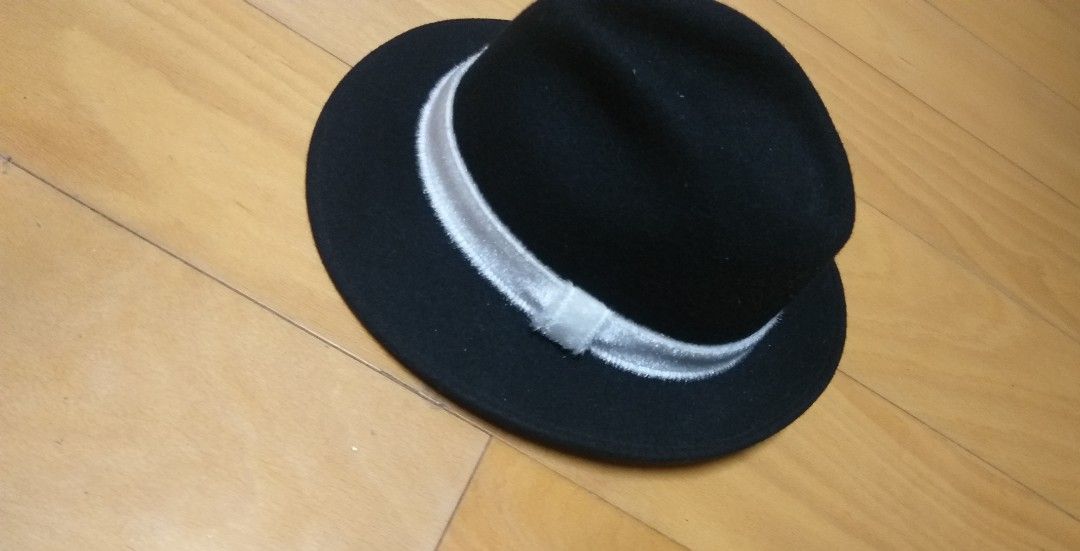 ORIGINAL FEDORA HAT on Carousell