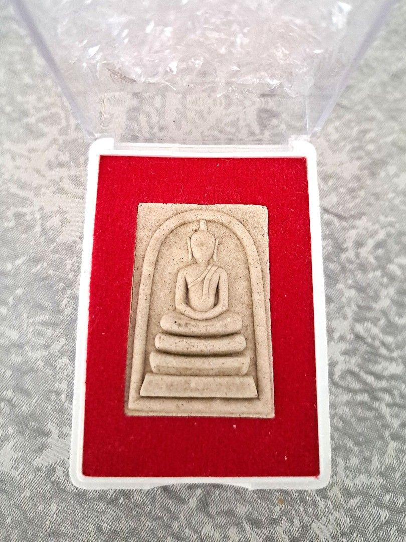 Lp Prom Phra Somdej Thai Amulet back with Phra Phrom, Hobbies & Toys ...